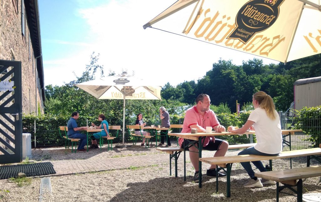 Café Kranich_Biergarten(1) - Jagdschloss Kranichstein